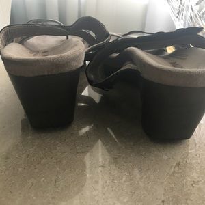 Romika | Shoes | Romika Size Metallic Sandals | Poshmark